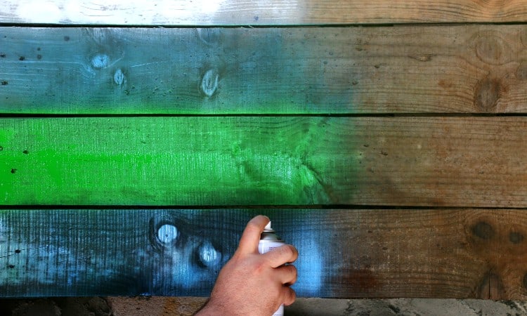 Can You Spray Paint Wood 